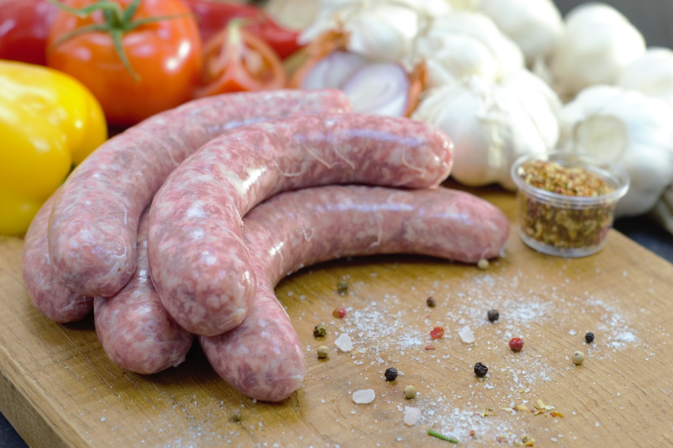 Deze week in de aanbieding bij Ton Slager: verse worst en hamburgers ...